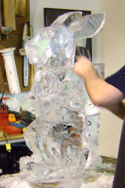 Carving an Easter Bunny – IceSculptingTools.com
