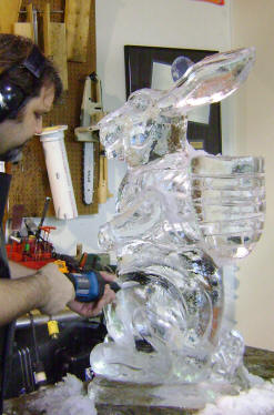 Carving an Easter Bunny – IceSculptingTools.com